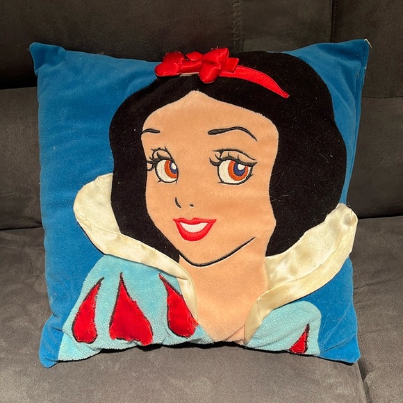 Disney | Other | Vintage Snow White Disney Decorative Pillow | Poshmark